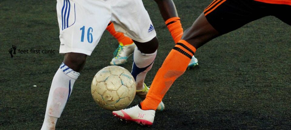 Broken Foot: Symptoms and Causes - Feet First Clinic