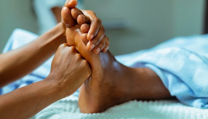 Custom Orthotics: The Solution for Chronic Foot Pain - Feet First Clinic