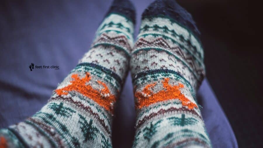 Why Are My Feet Always So Cold? - Feet First Clinic