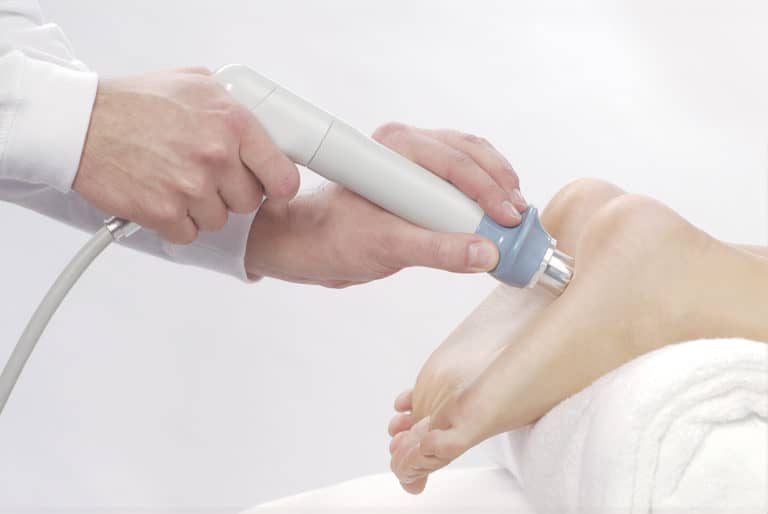 What to Expect During Shockwave Therapy - Feet First Clinic
